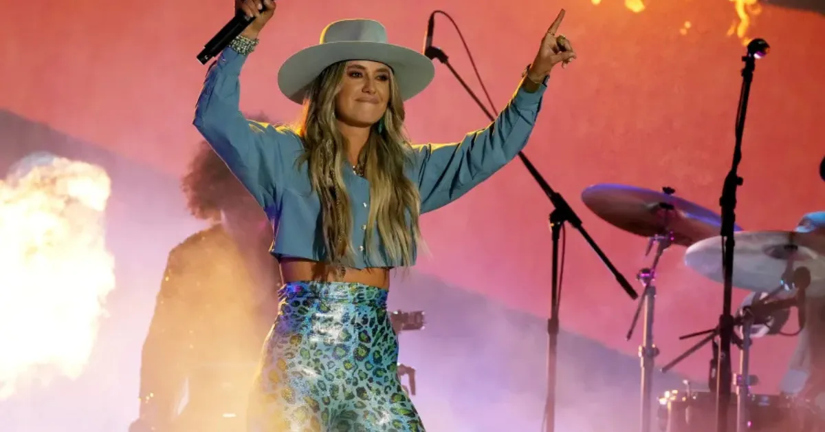 Lainey Wilson Weight Loss: Transformation Story of Losing 70 Pounds ...